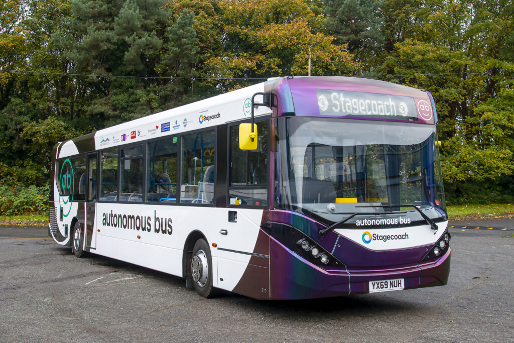 New Livery Revealed for UK’s First Full-Sized Autonomous Bus Service