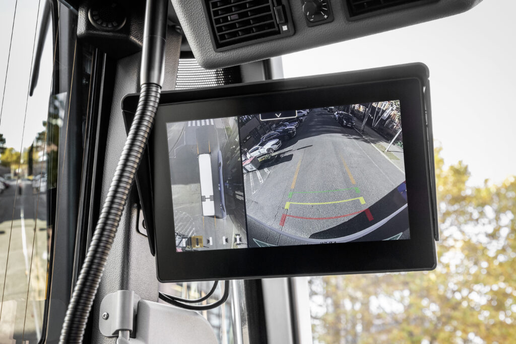 Mercedes-Benz and Setra Buses Equipped with Cameras for Bird’s Eye View