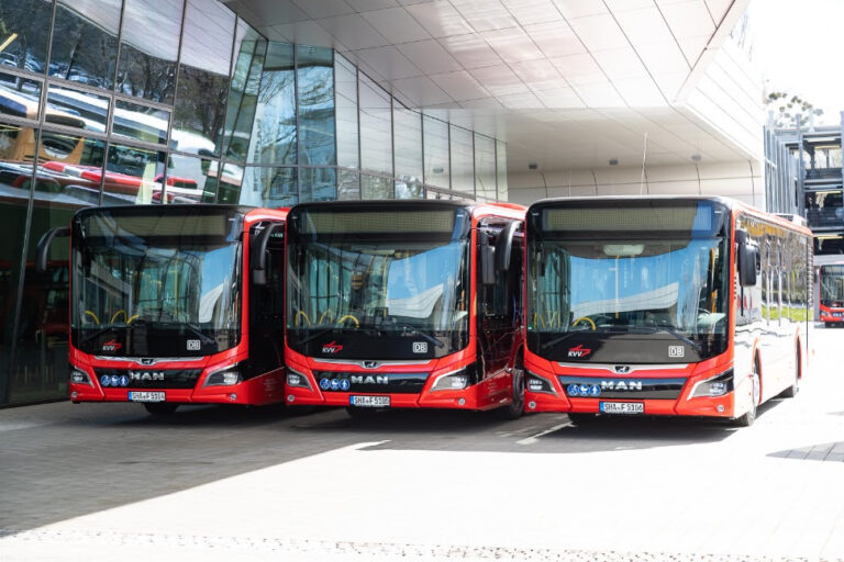 Deutsche Bahn Signs Framework Agreement to Modernise Bus Fleet | Bus-News
