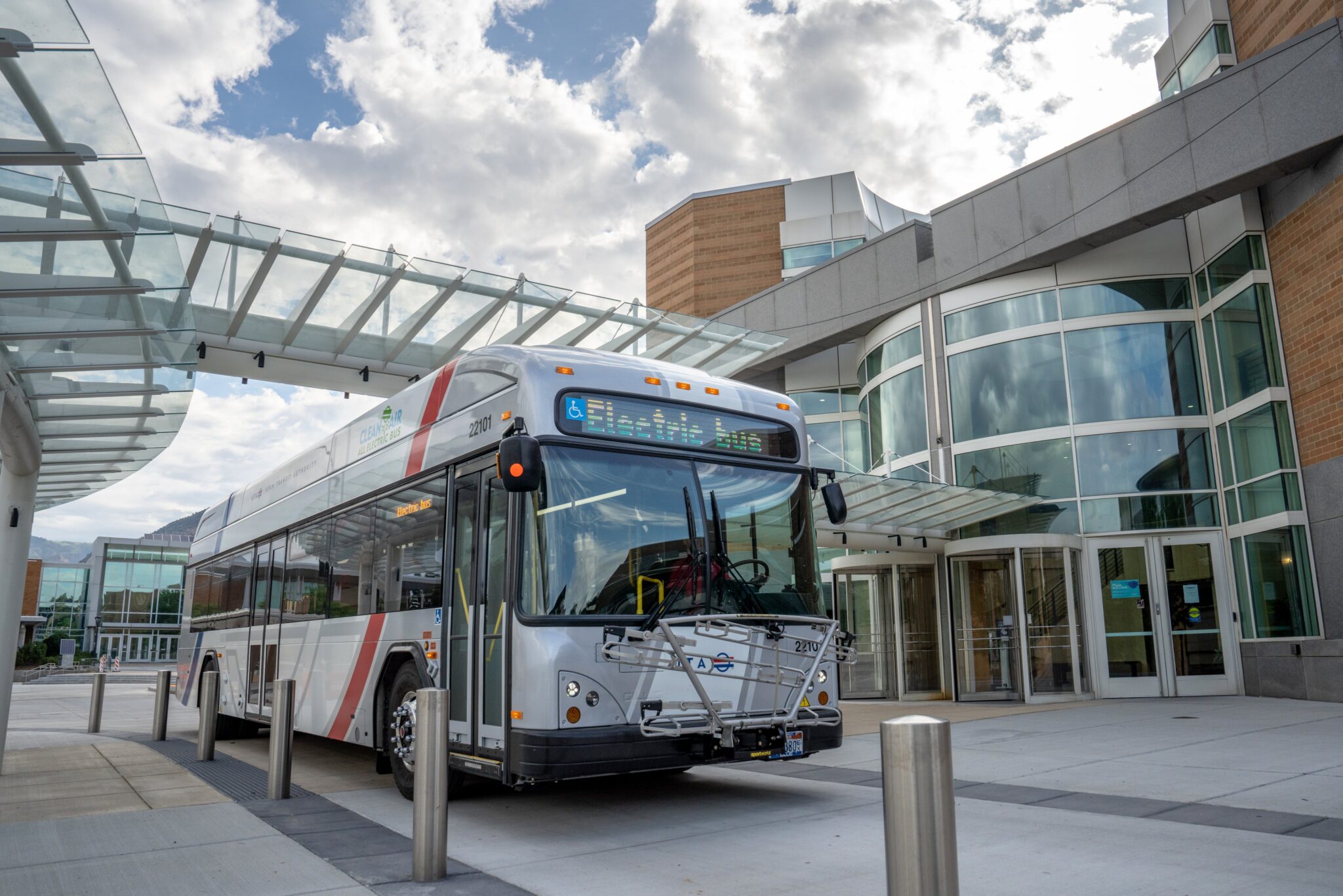 Utah Transit Opens First Segment Of Ogden Express BRT Bus News