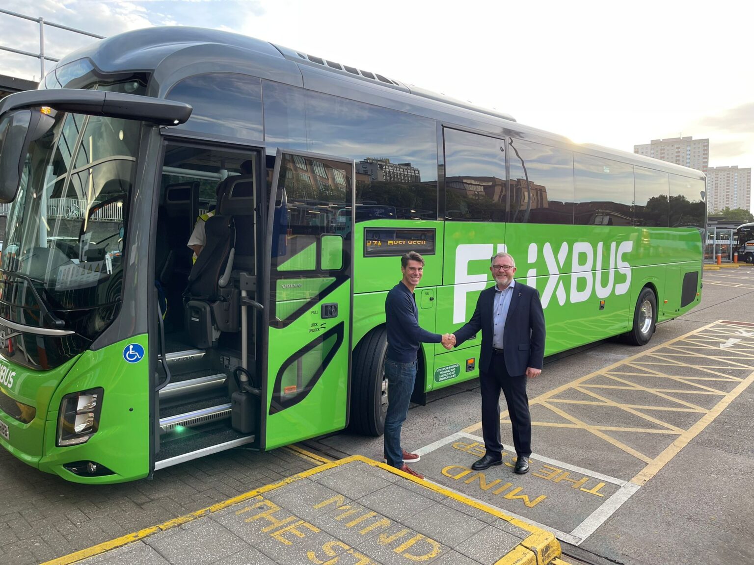 UK: Additional Coaches to Operate on FlixBus Network | Bus-News