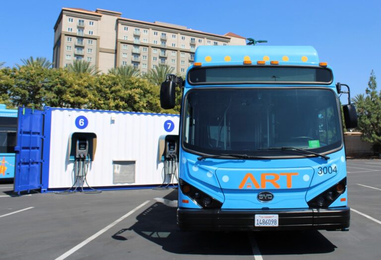 US: Repurposed Shipping Containers Charge Electric Buses in Anaheim ...