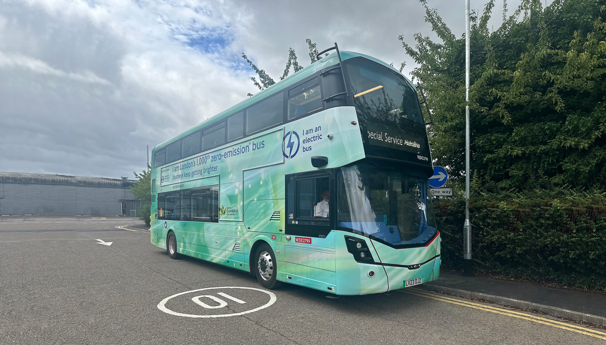 One-Thousandth E-bus in London Enters Service | Voith