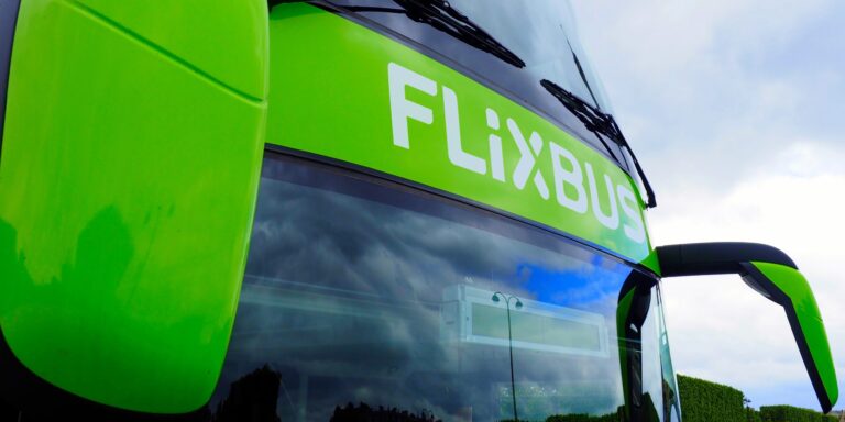 FlixBus and First Bus to Expand UK Coach Network | Bus-News