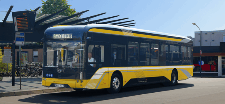 BYD Unveils New Electric Intercity eBus B13.b at UITP Summit | Bus-News
