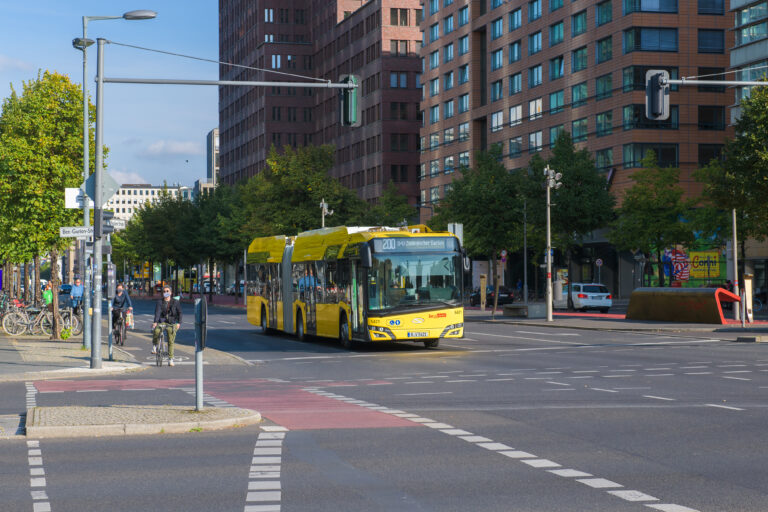 Germany: Solaris Receives Order for 270 Urbino 18 Buses from BVG | Bus-News