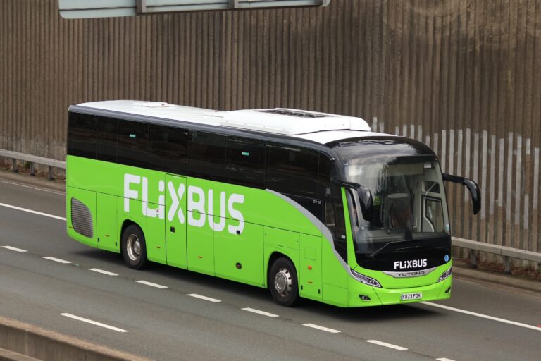 FlixBus Expands UK Network with New Spirit of Sussex Partnership | Bus-News
